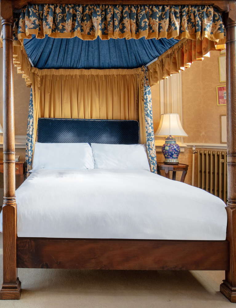 Hotel Suites In Crewe, Cheshire | Crewe Hall Hotel